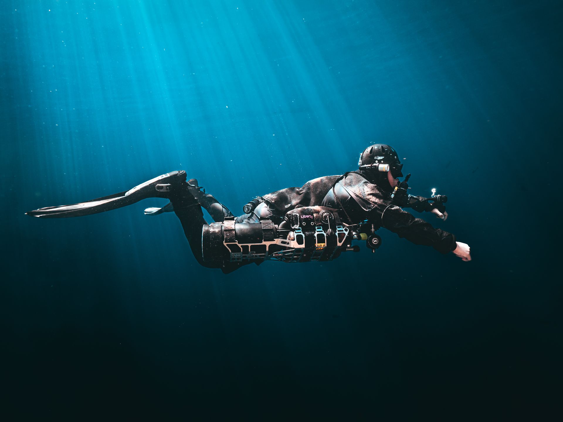 Uncle Chang Dive: Premier Dive Trips & Courses in Mabul, Sipadan & Sem